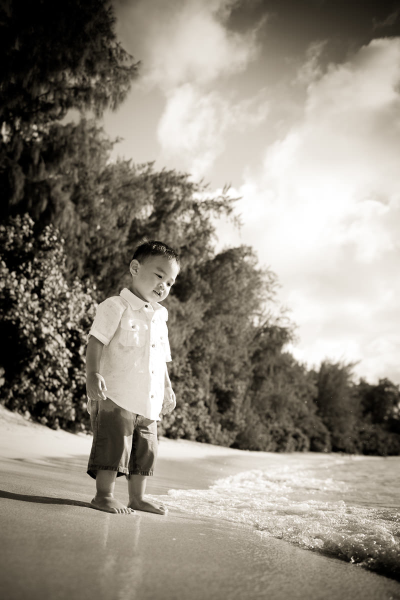 The Rochas - Kevin Lubera - Hawaii Wedding Photographer